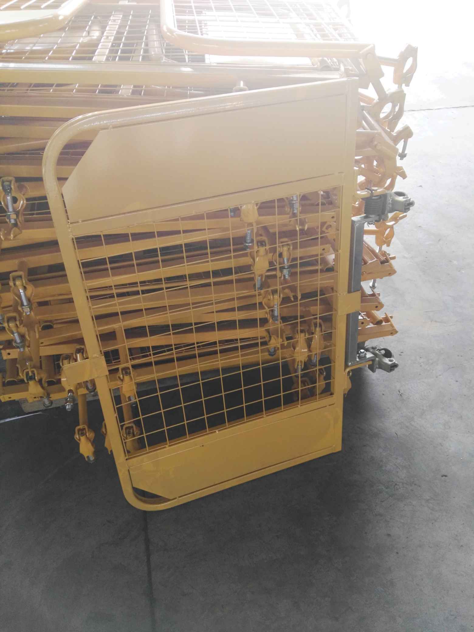 Scaffolding Safety Spring Loaded Ladder Access Gate from China ...